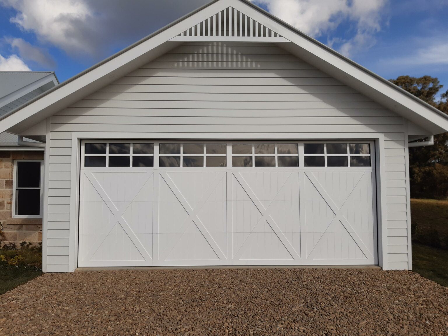 Garage Door Windows - Types and Colour Options