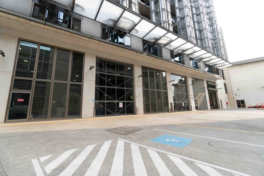 Counterweight Commercial Doors | Steel-Line Garage Doors